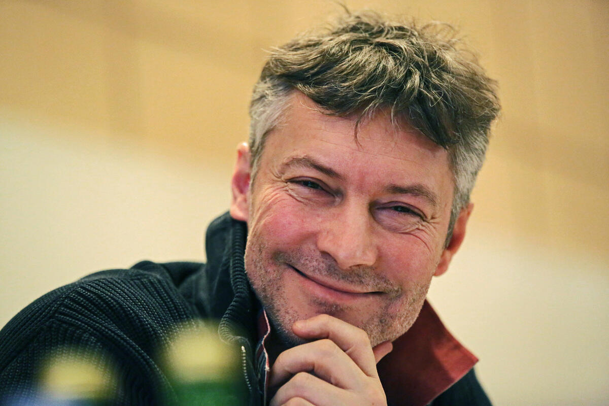 Суд на Ройзманом перенесли из-за нехватки бумаги - МК