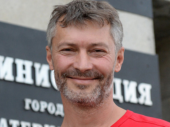 Суд взыскал с Ройзмана и его соратников свыше полумиллиона рублей - МК