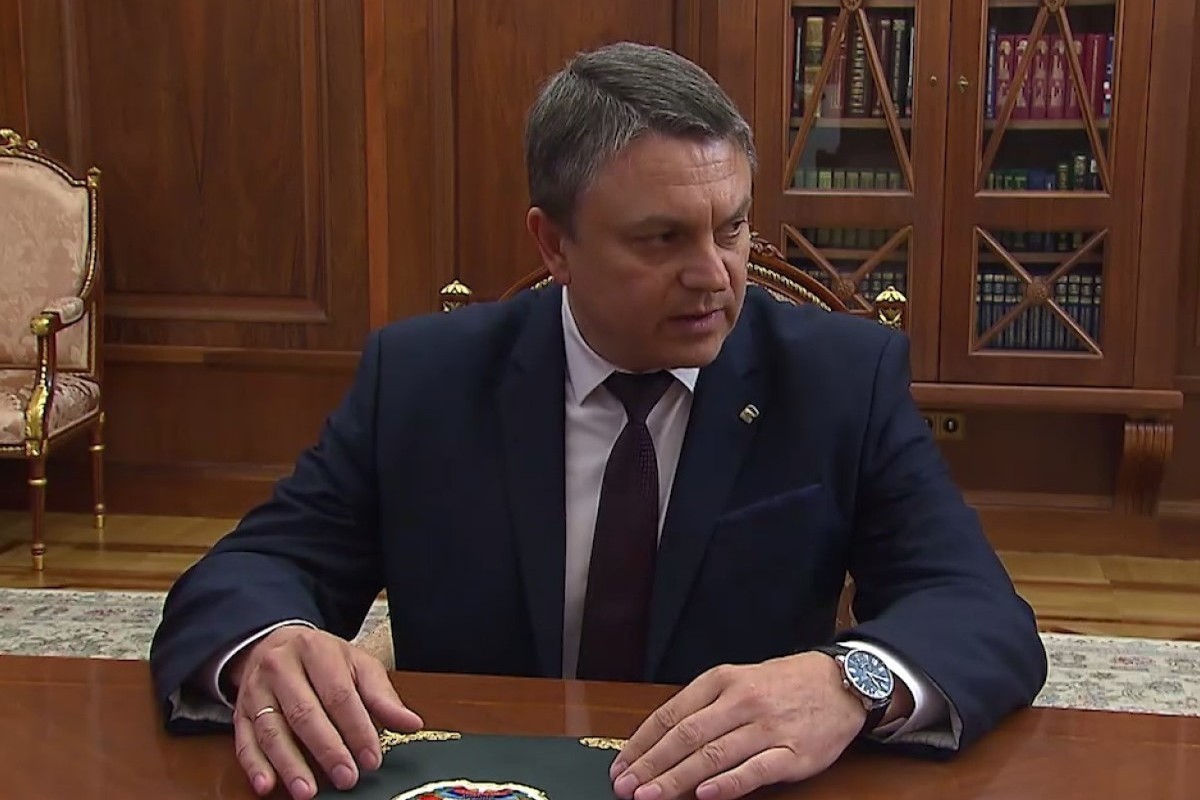 Пасечник сообщил Путину, что обстановка в ЛНР остается напряженной - МК