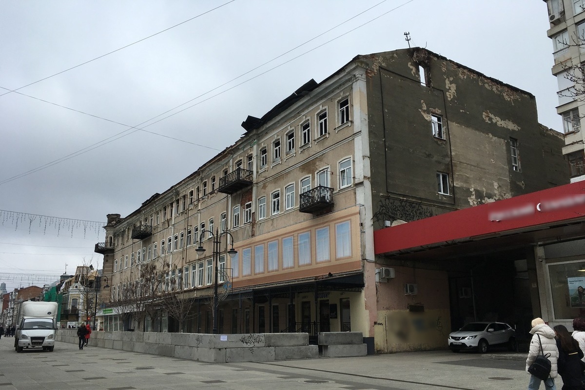 Здание гостиницы "Россия" в Саратове отсудили у его владельцев - МК Саратов