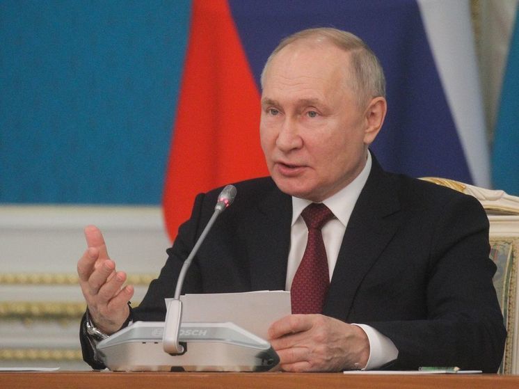 Путин призвал подумать о прекращении трагедии боевых действий на Украине МК