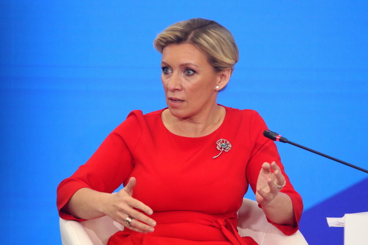 Захарова резко прокомментировала претензии Киева к российским