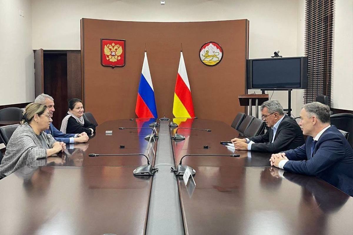 Глава Северной Осетии встретился с представительницами комитета «Матери ...