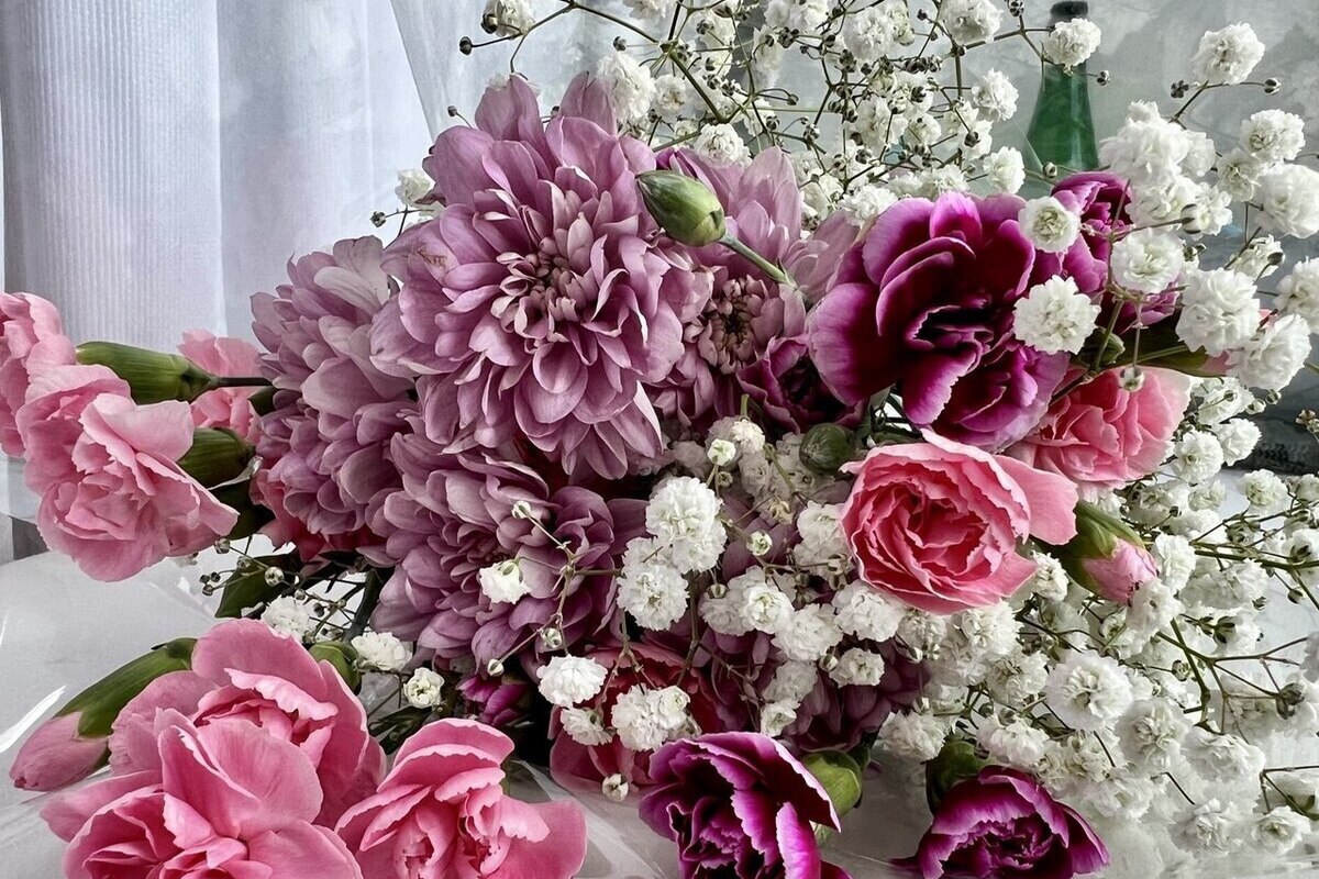 Выбираем букет по характеру: цветы для интровертов, экстравертов и ...