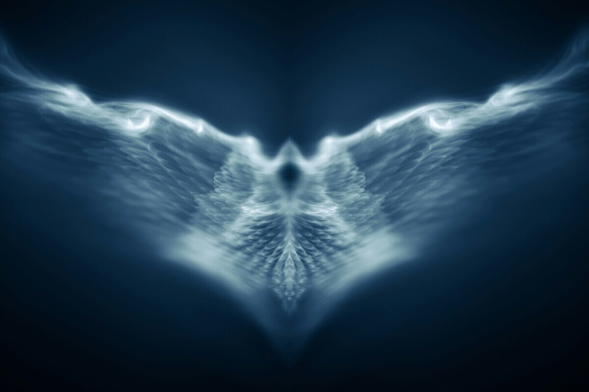 Женщина умерла на 11 минут и рассказала о рае и аде - МК