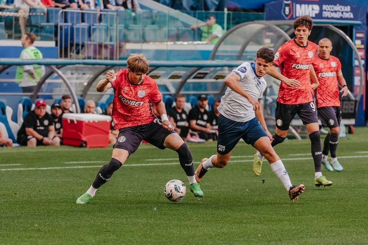 Стало известно, какие места занимают «Акрон» и «Крылья» по посещаемости ...