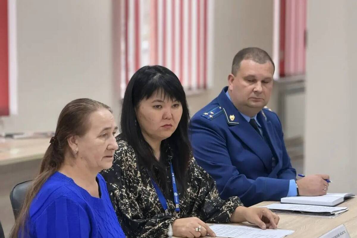 Дочери погибшего бойца СВО в Астраханской области предоставили ...